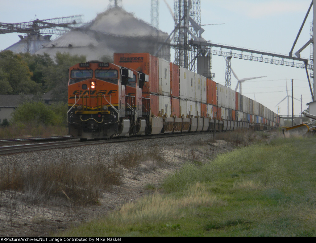 BNSF 7374